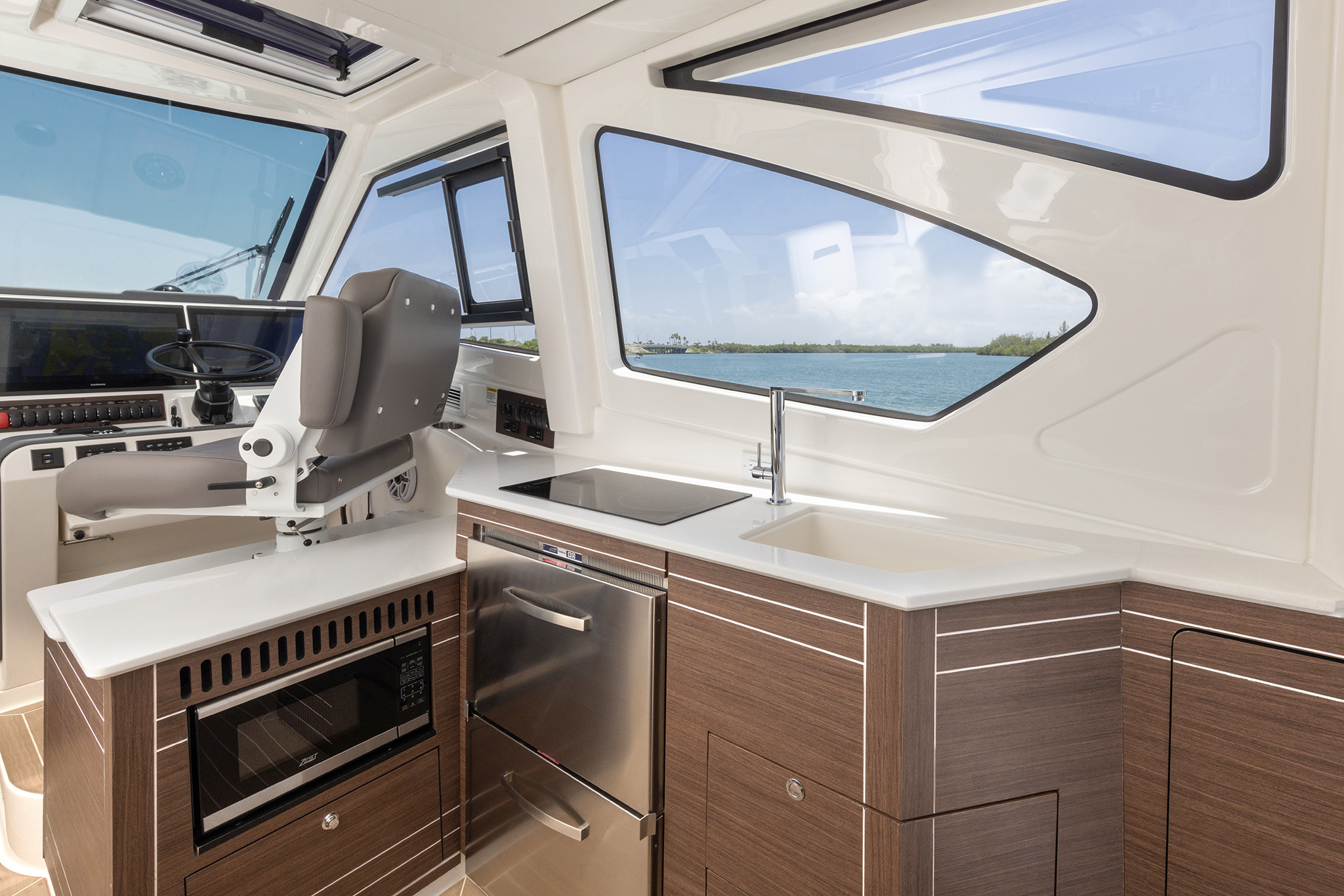 PURSUIT BOATS - OS 445 OFFSHORE BOAT