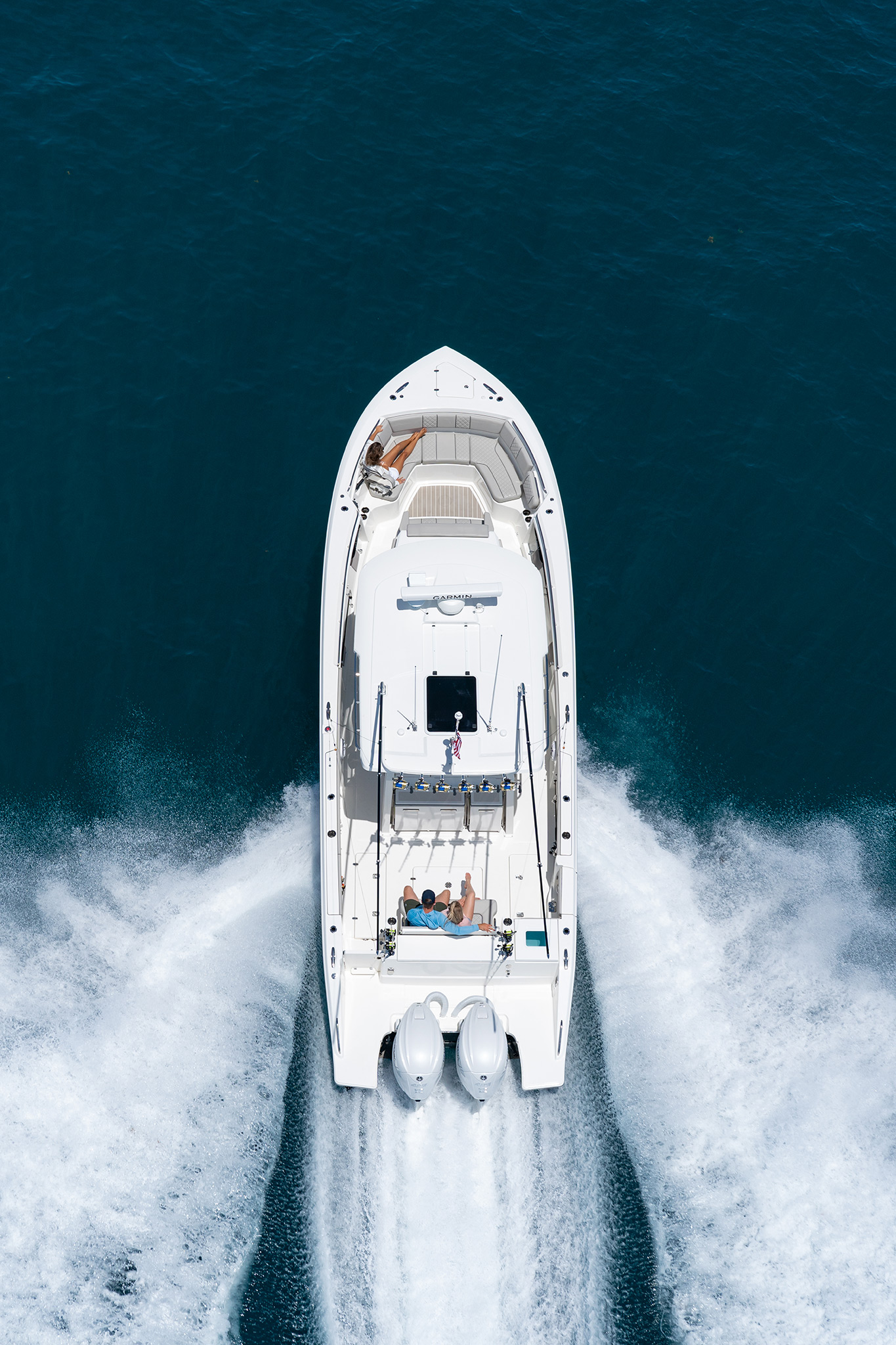 PURSUIT BOATS - S 358 SPORT BOAT