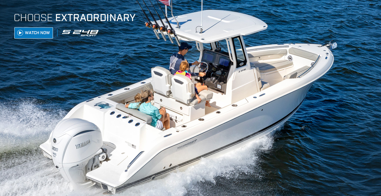 Center Console Boats | Offshore Fishing Boats | Pursuit Boats